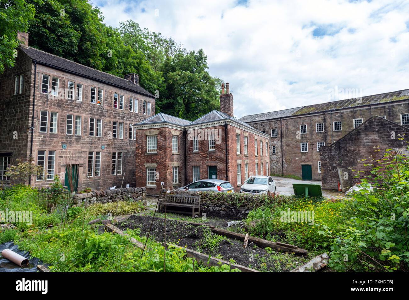 Cromford Mill, world's first water-powered cotton spinning mill ...