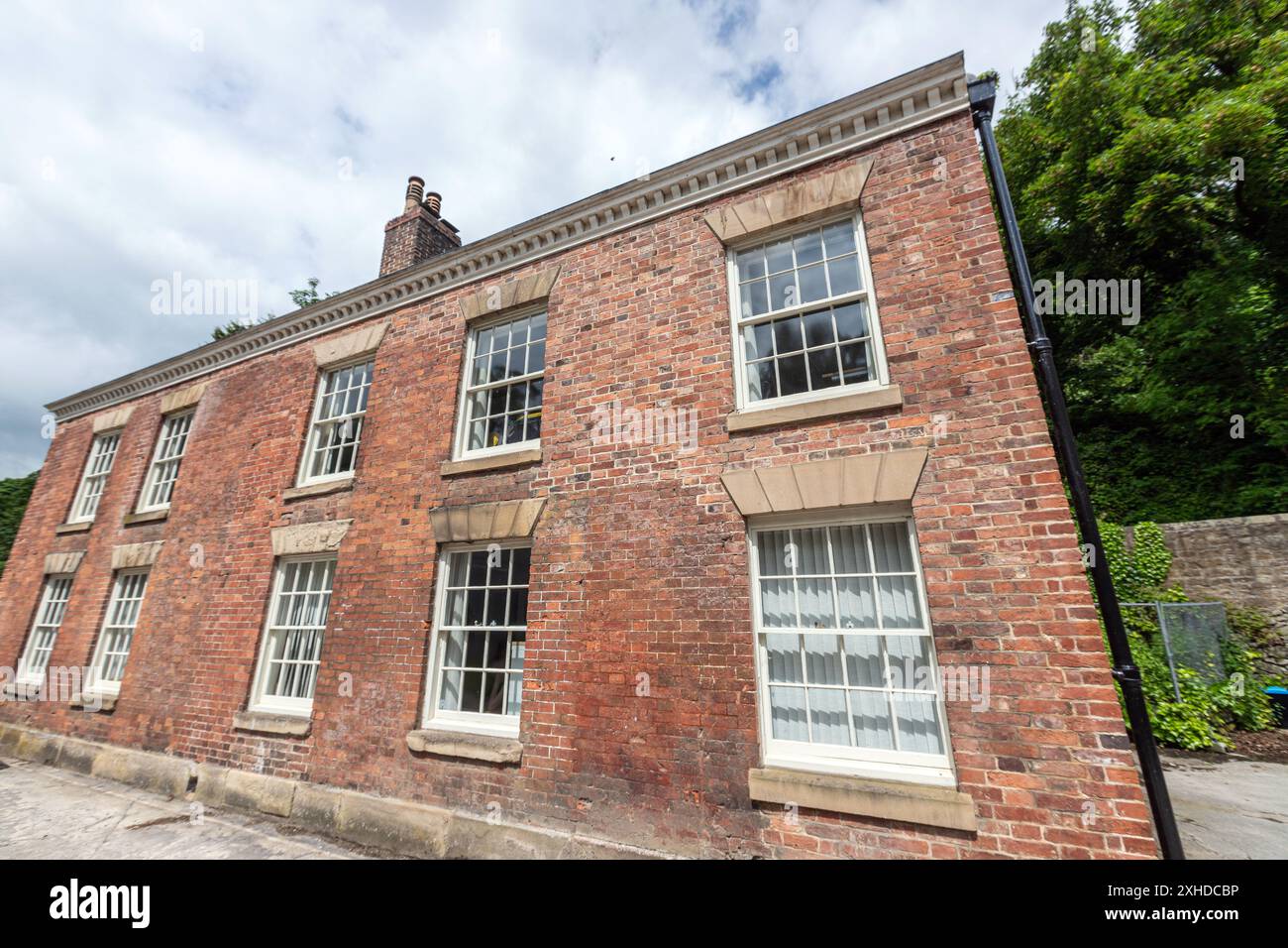 Cromford Mill, world's first water-powered cotton spinning mill ...