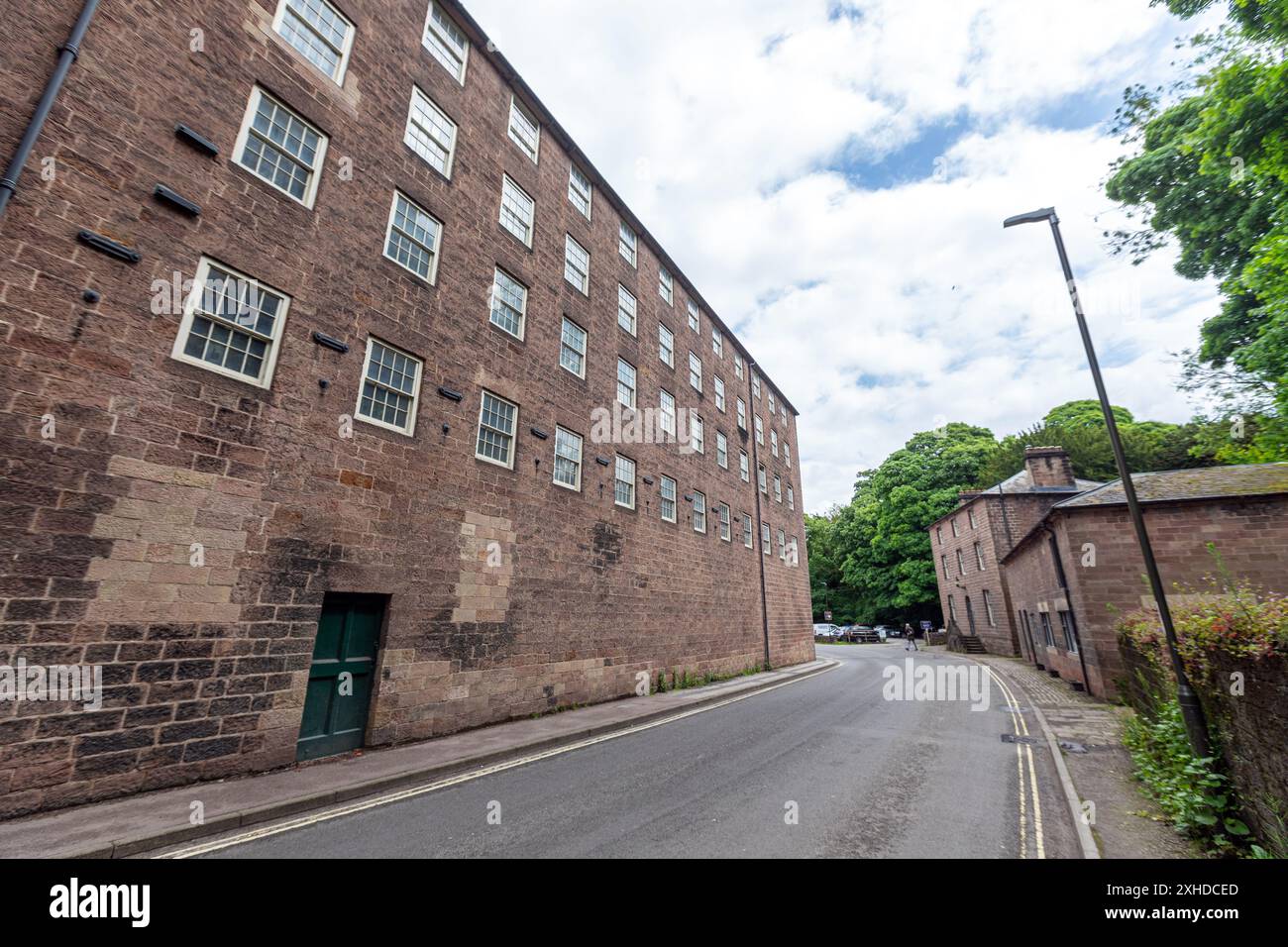 Cromford Mill, world's first water-powered cotton spinning mill ...