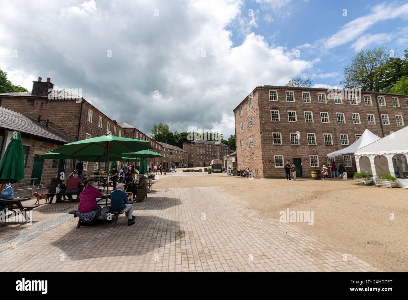 Cromford Mill, world's first water-powered cotton spinning mill ...