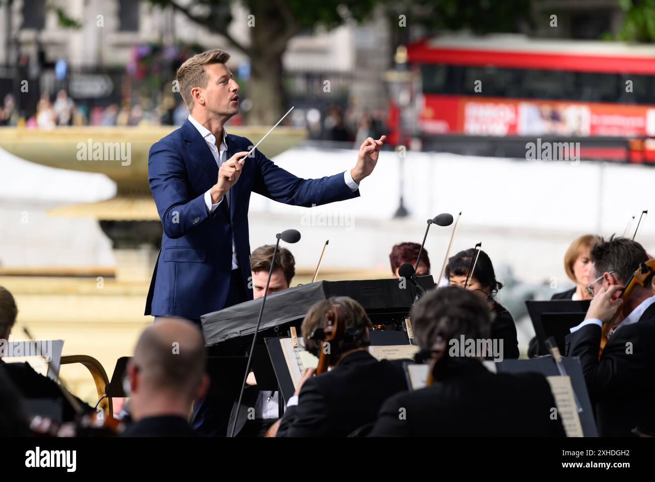 EDITORIAL USE ONLY Duncan Ward conducts the London Symphony Orchestra ...