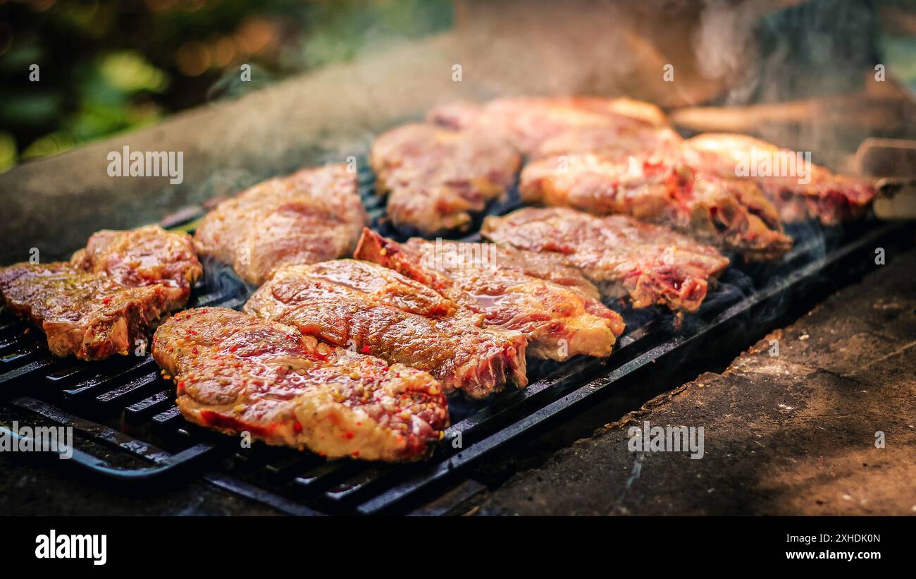 Charred on a grill hi-res stock photography and images - Alamy