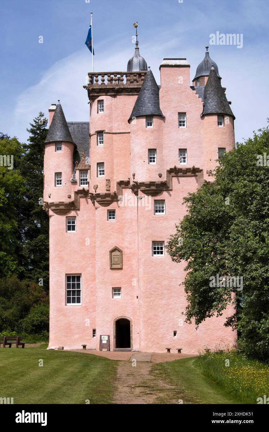 Craigievar Castle one of the most iconic Scottish castle Stock Photo ...