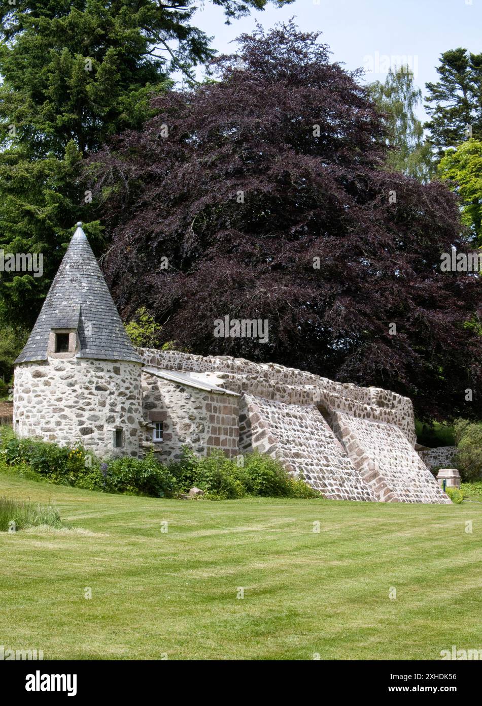 Seven storey castle hi-res stock photography and images - Alamy