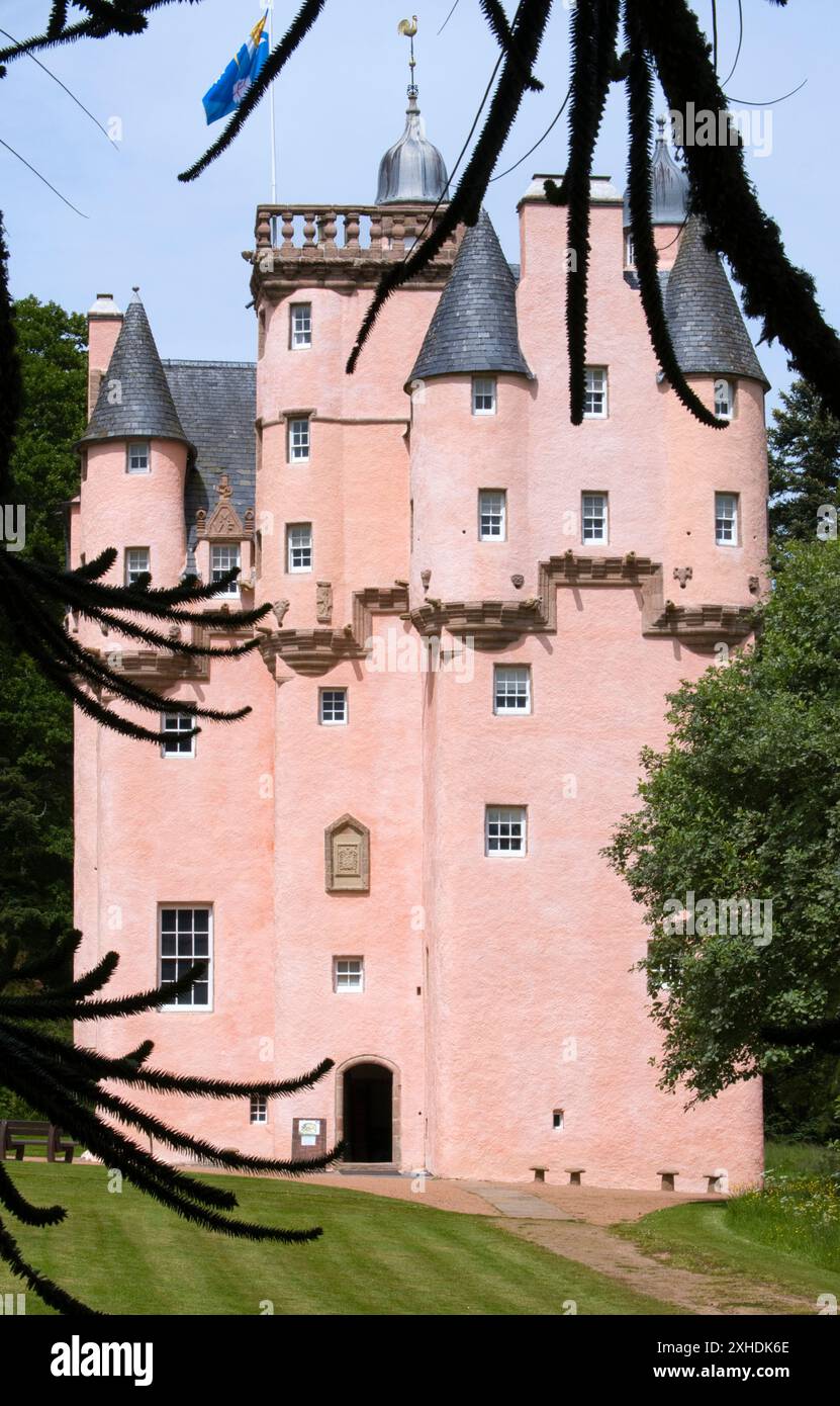 Seven storey castle hi-res stock photography and images - Alamy