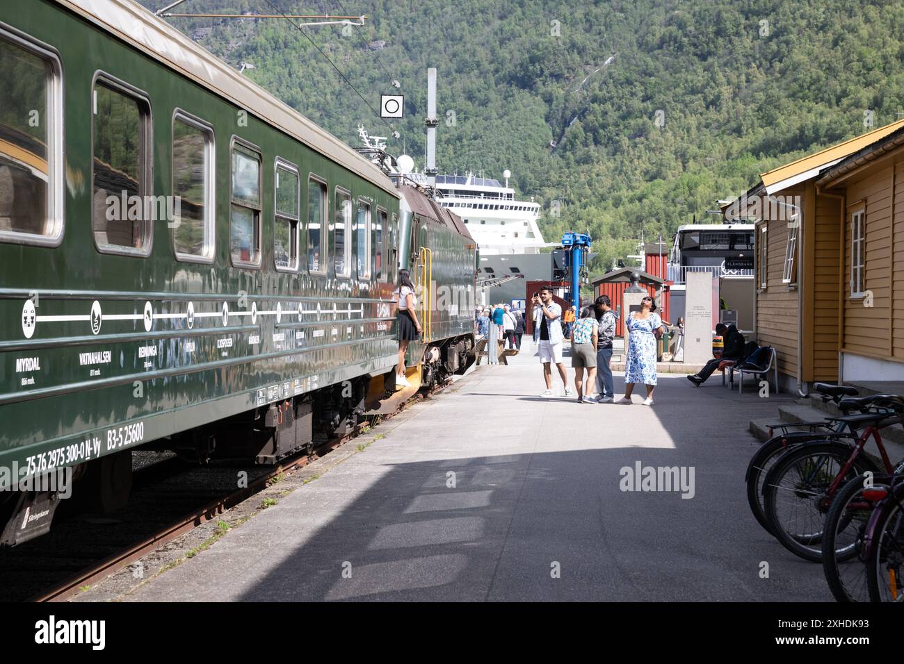 Flam norway spring train hi-res stock photography and images - Alamy