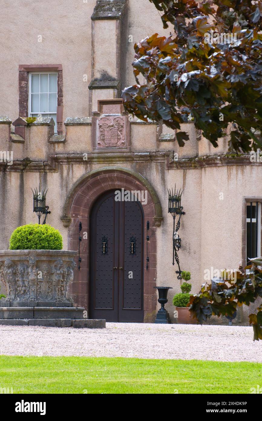 Visit fyvie castle hi-res stock photography and images - Alamy
