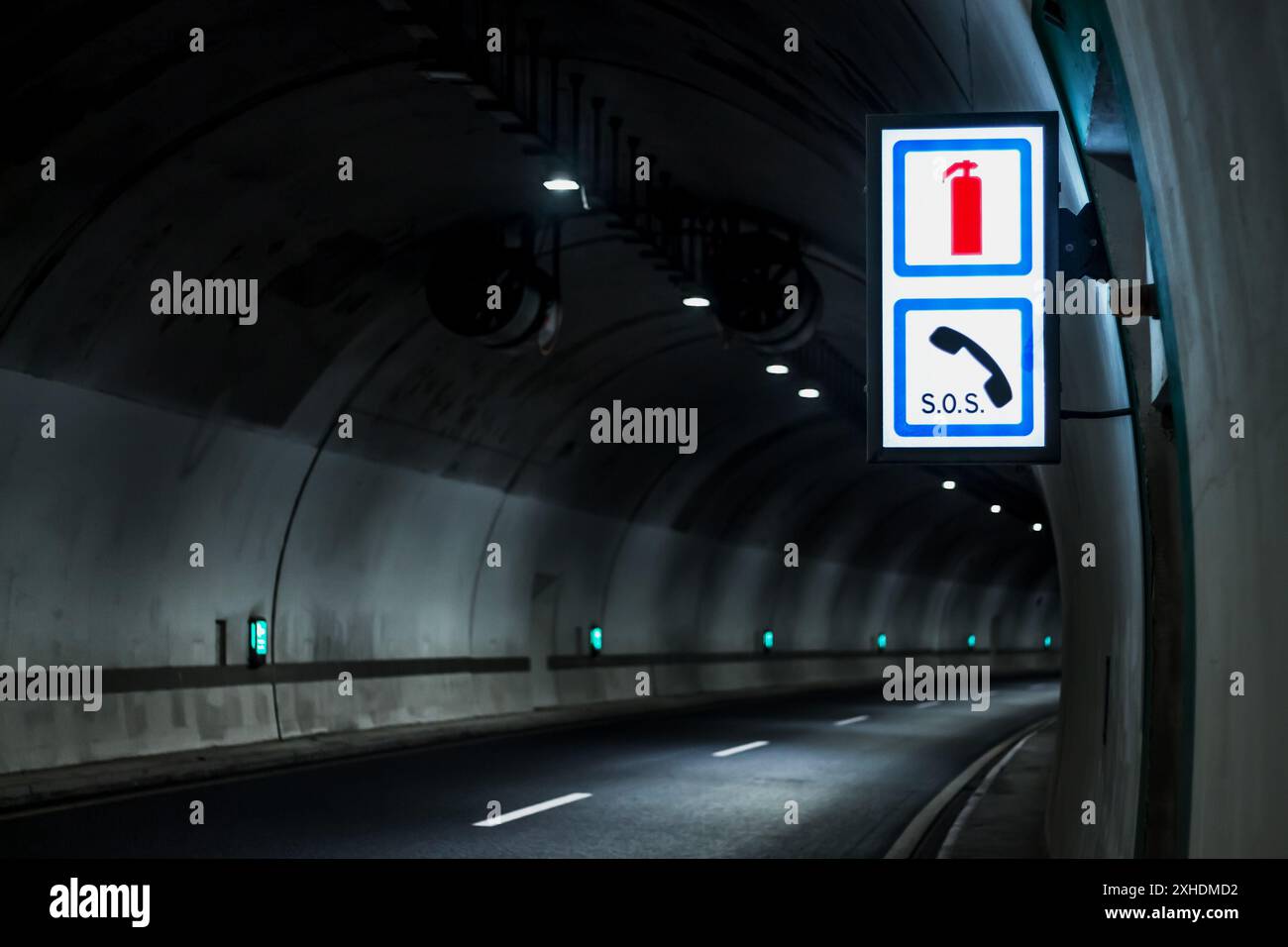 Tunnel emergency sign hi-res stock photography and images - Alamy