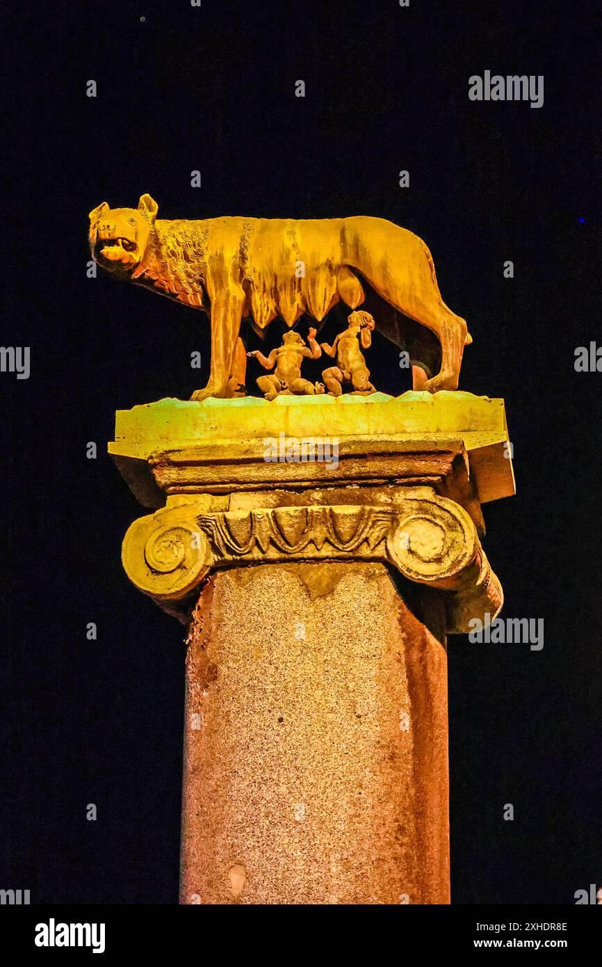 Italy, Rome - November 26, 2023: Capitoline Wolf Illuminated at night ...