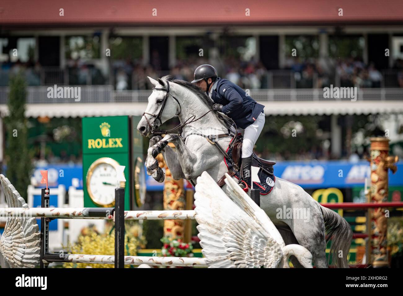 Show jumping in Spruce Meadows Stock Photo - Alamy