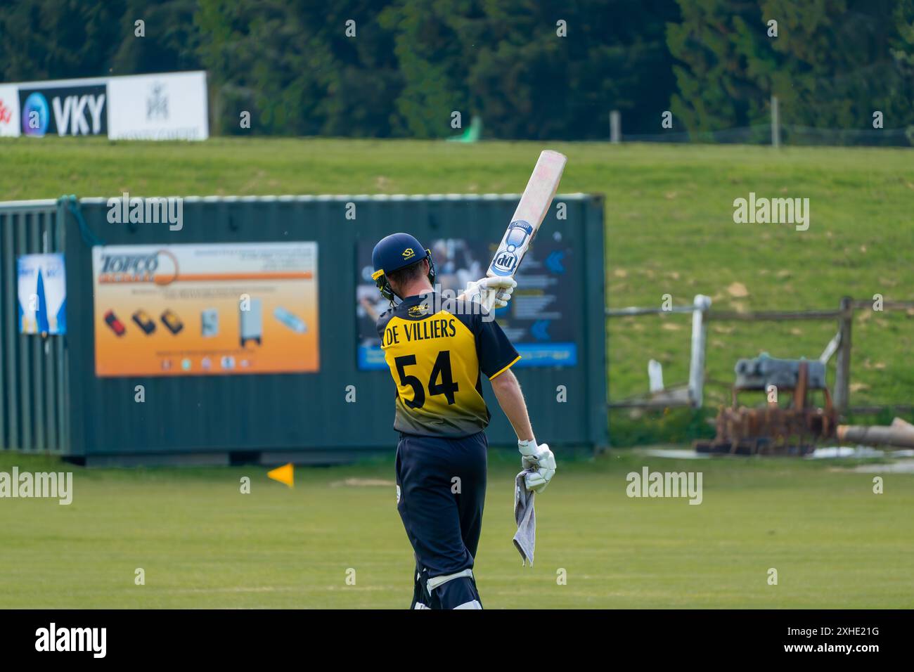 East Kilbride Cricket Club Action highlights Stock Photo - Alamy