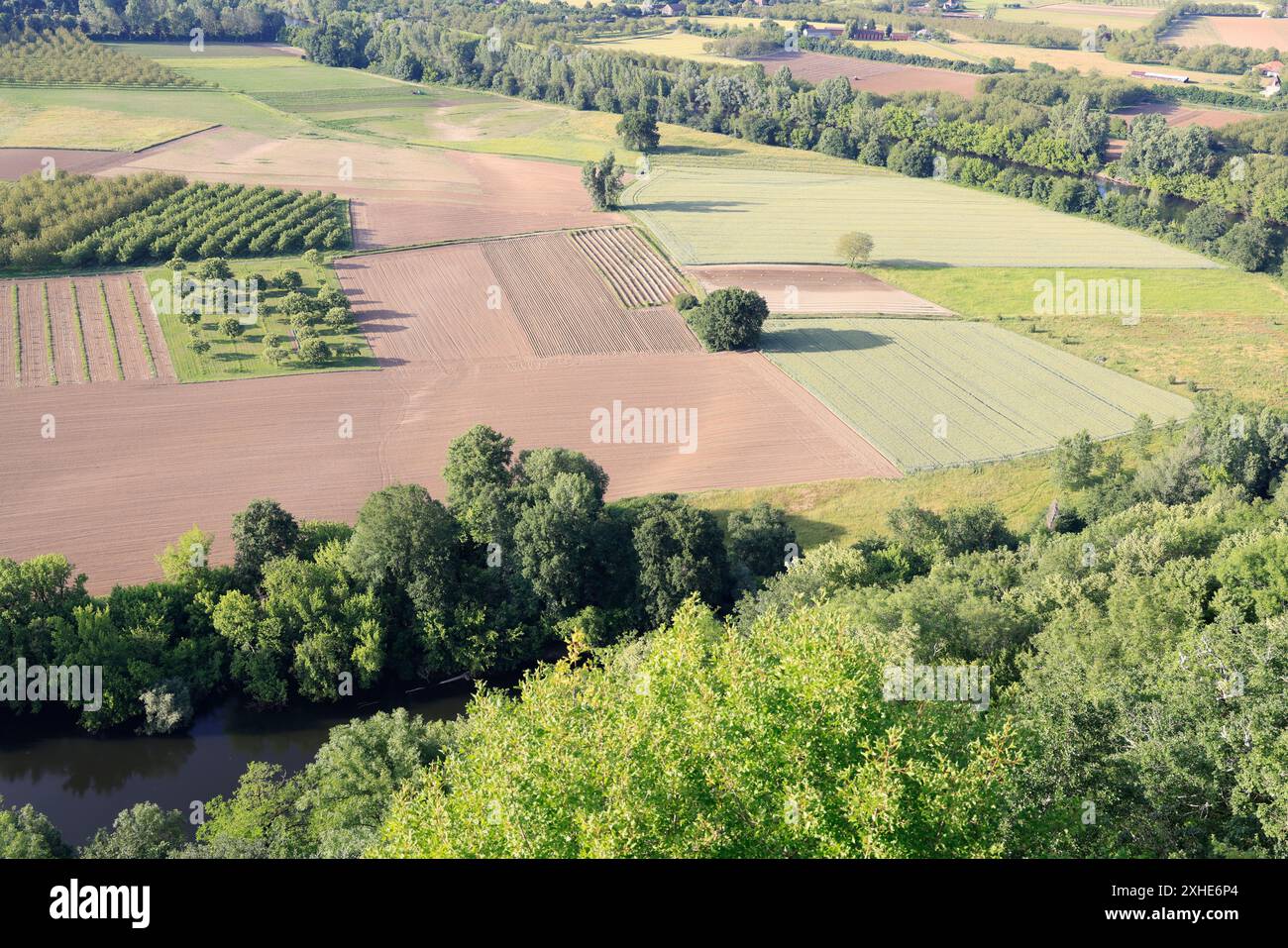 Dordogne River Valley in Périgord Noir in southwest France. Nature ...