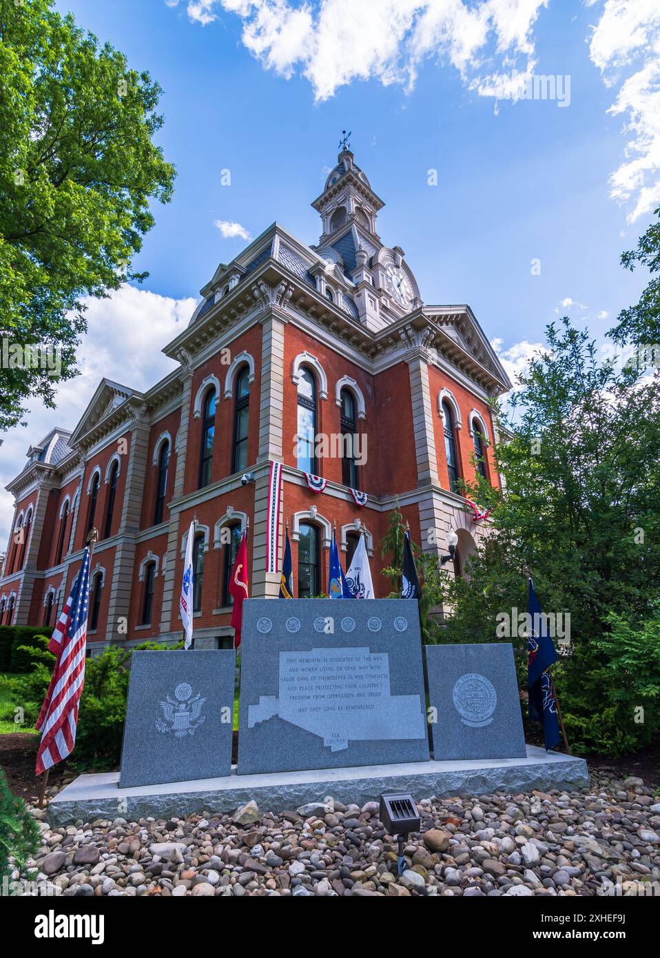 The Veteran's memorial in front of the Elk County Courthouse on Main ...
