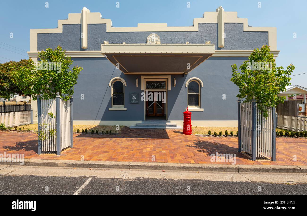 First built in 1884 as the original Tenterfield Council Chambers and in ...