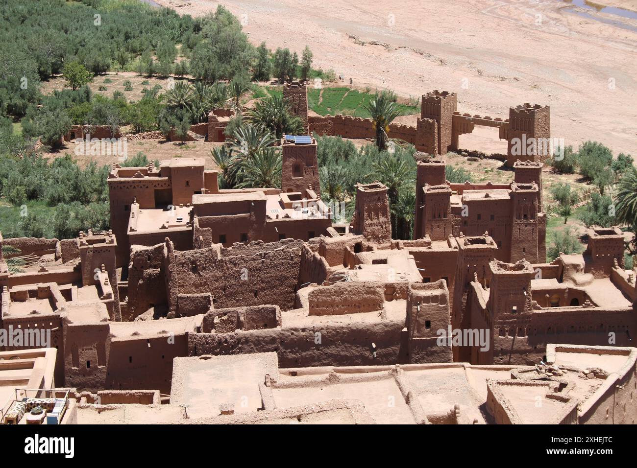 Moroccan Ruins in the Middle of the Desert Stock Photo - Alamy