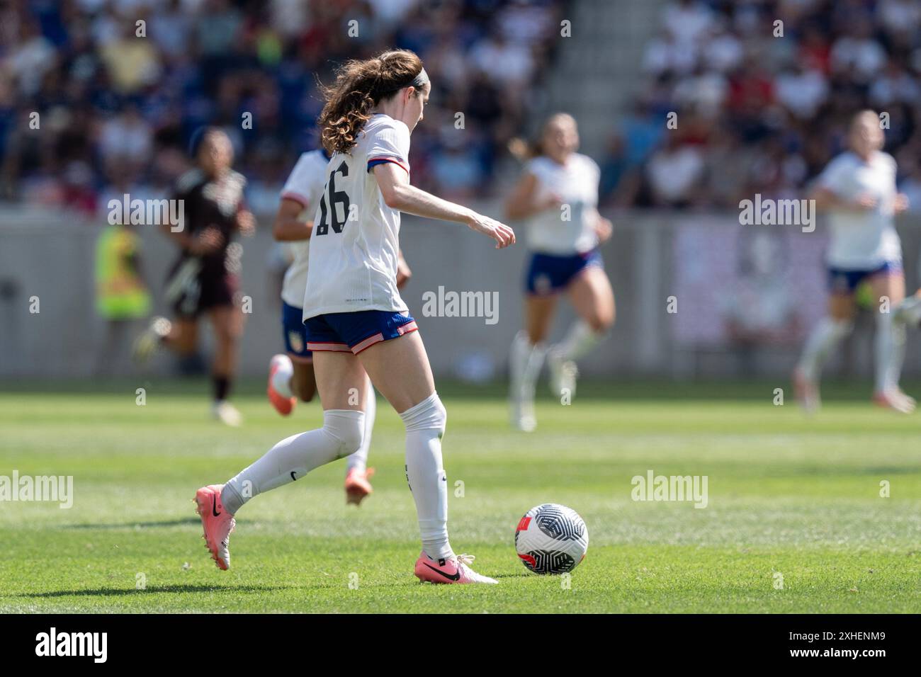 Rose Lavelle (16) of USWNT controls ball during pre-Olympic friendly ...