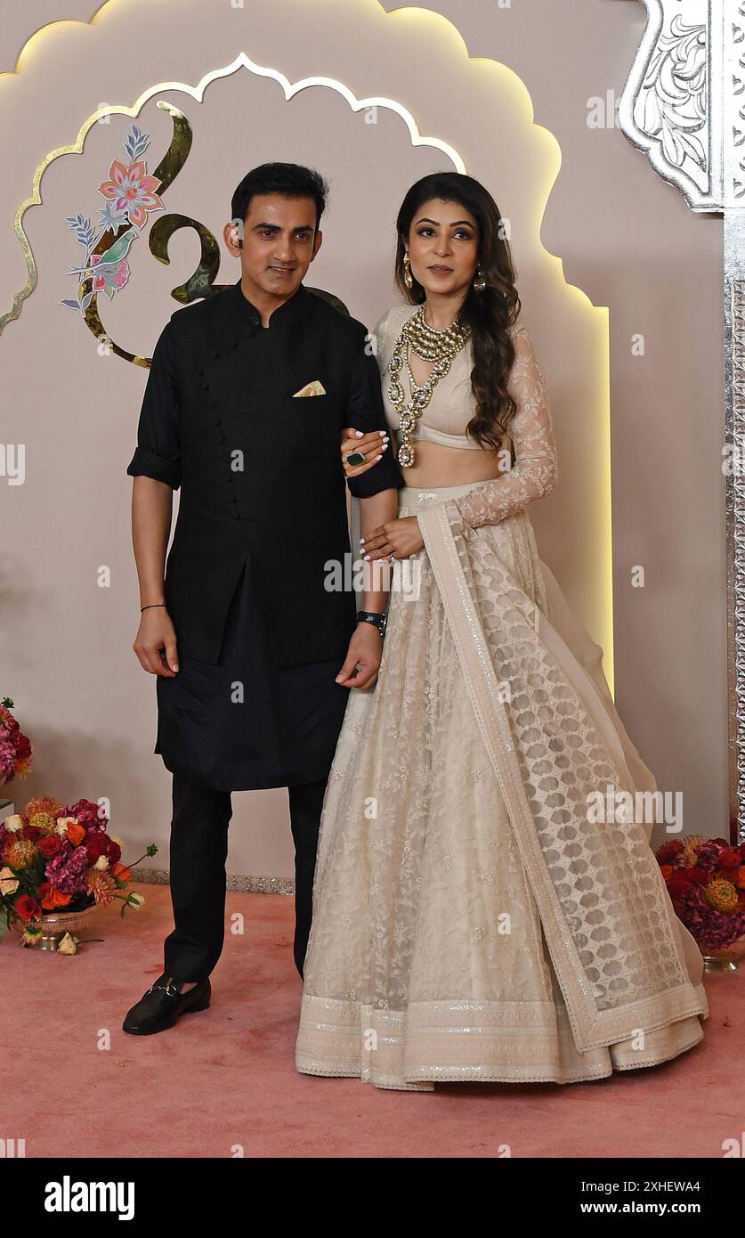 Natasha jain hi-res stock photography and images - Alamy