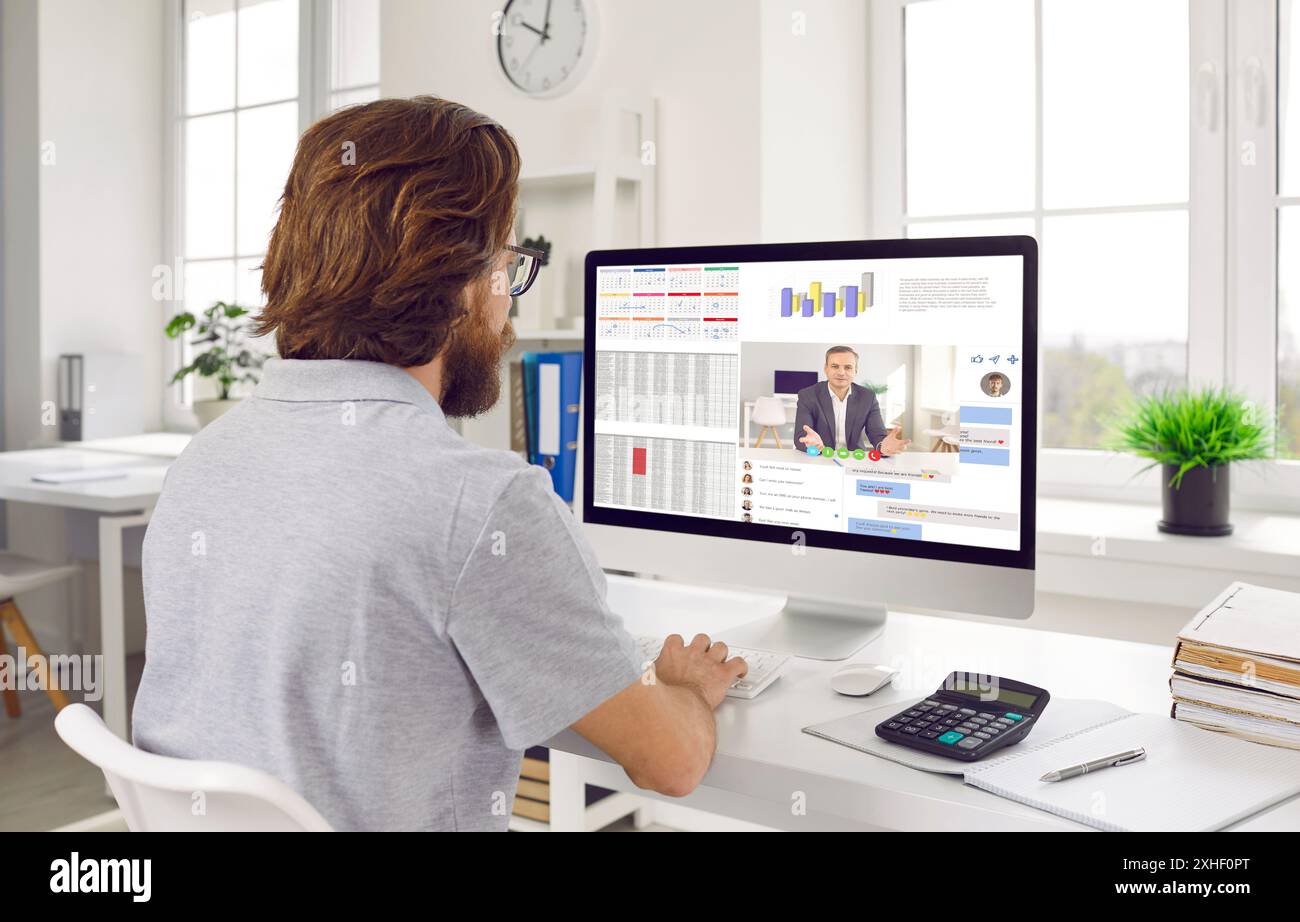 Business people using financial apps hi-res stock photography and ...