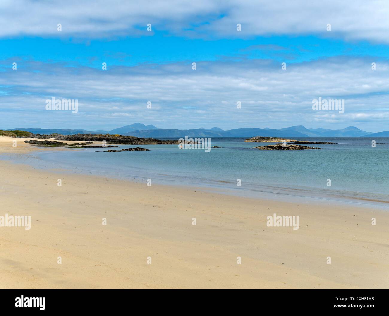 Mull beach swimming hi-res stock photography and images - Alamy