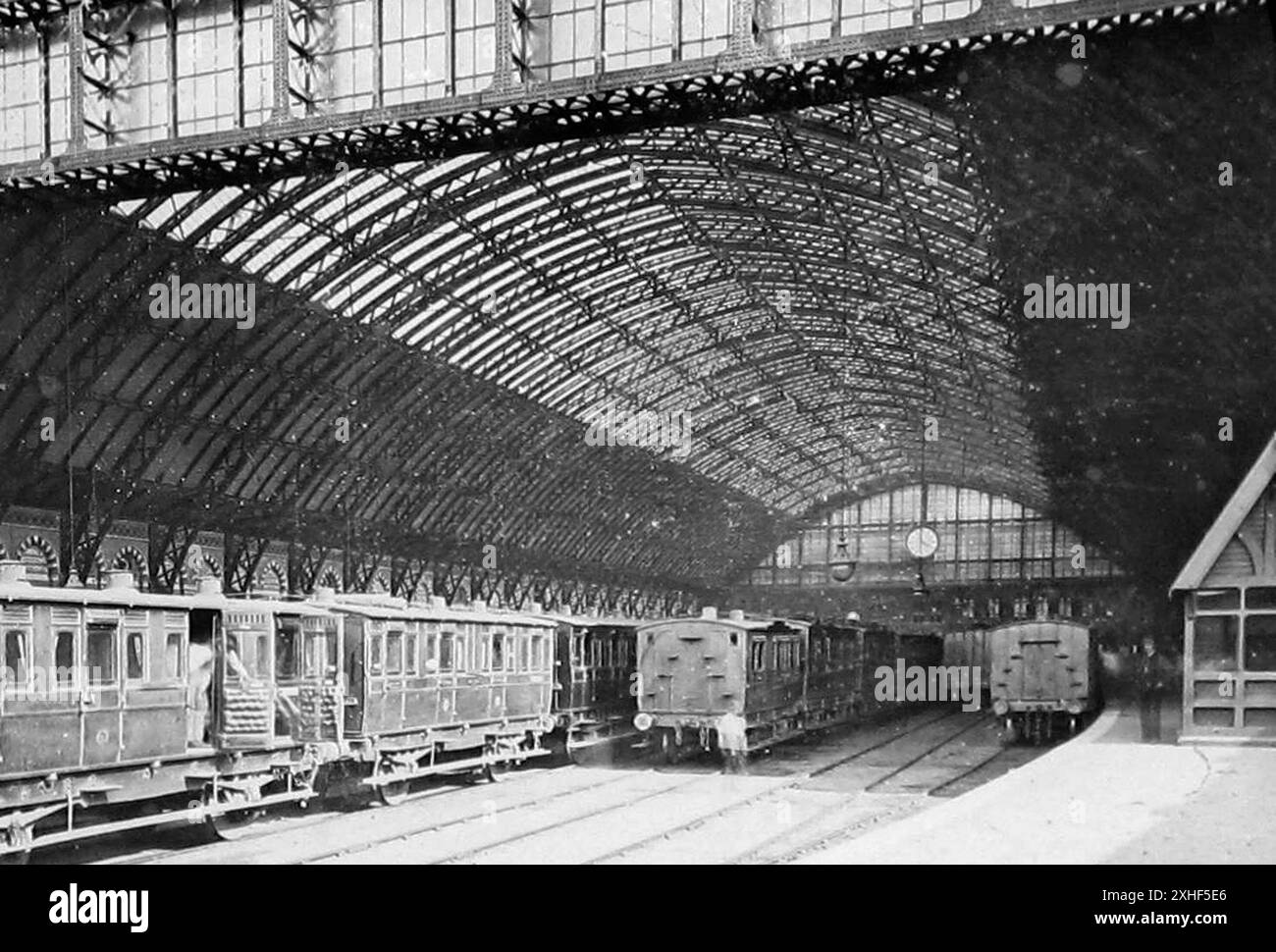 Kings Cross Station, London, Victorian period Stock Photo - Alamy