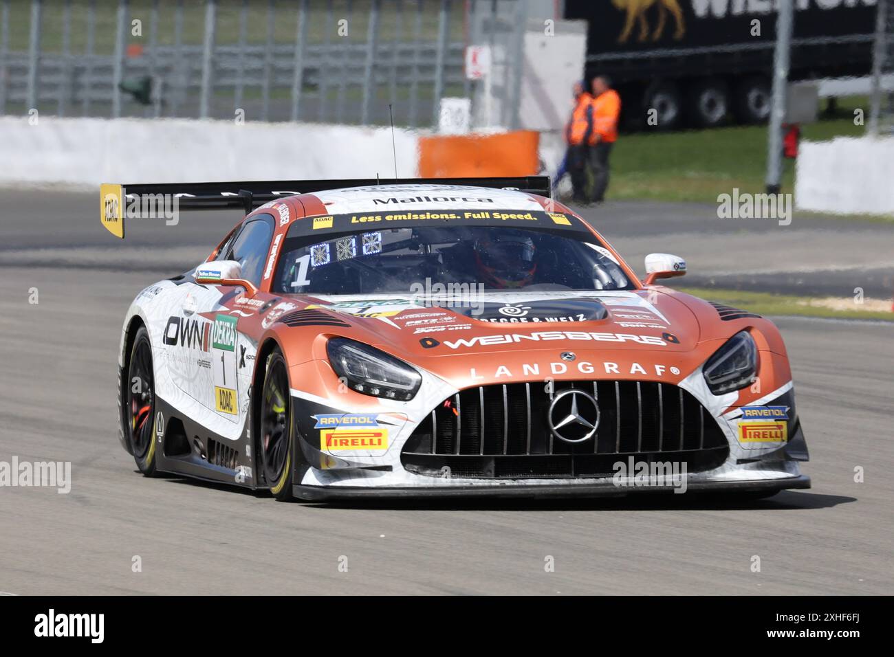 Tom Kalender (Hamm/Sieg) / Elias Seppaenen (FIN), #1, Mercedes-AMG GT3 ...