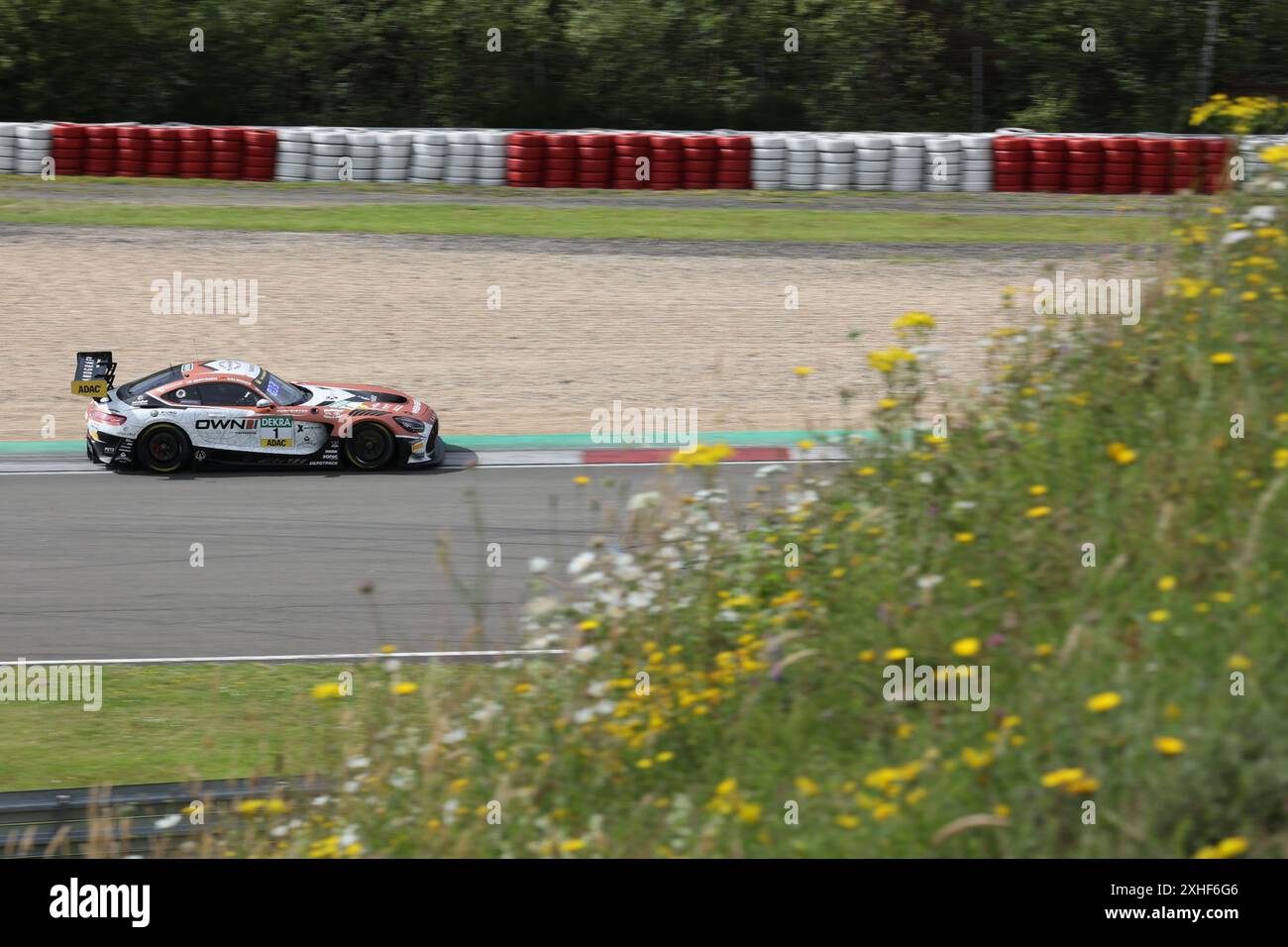 Tom Kalender (Hamm/Sieg) / Elias Seppaenen (FIN), #1, Mercedes-AMG GT3 ...