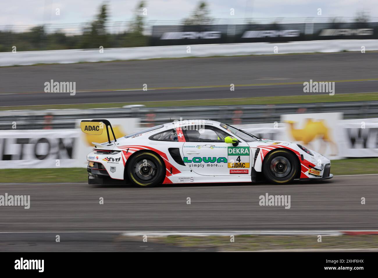 Alexander Fach (CHE) / Alexander Schwarzer (CHE), #4, Porsche 911 GT3-R ...