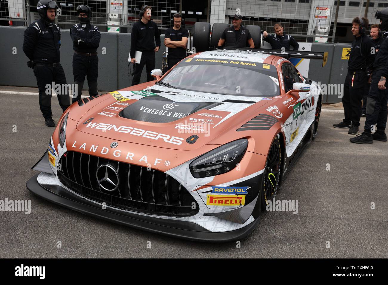 Tom Kalender (Hamm/Sieg) / Elias Seppaenen (FIN), #1, Mercedes-AMG GT3 ...