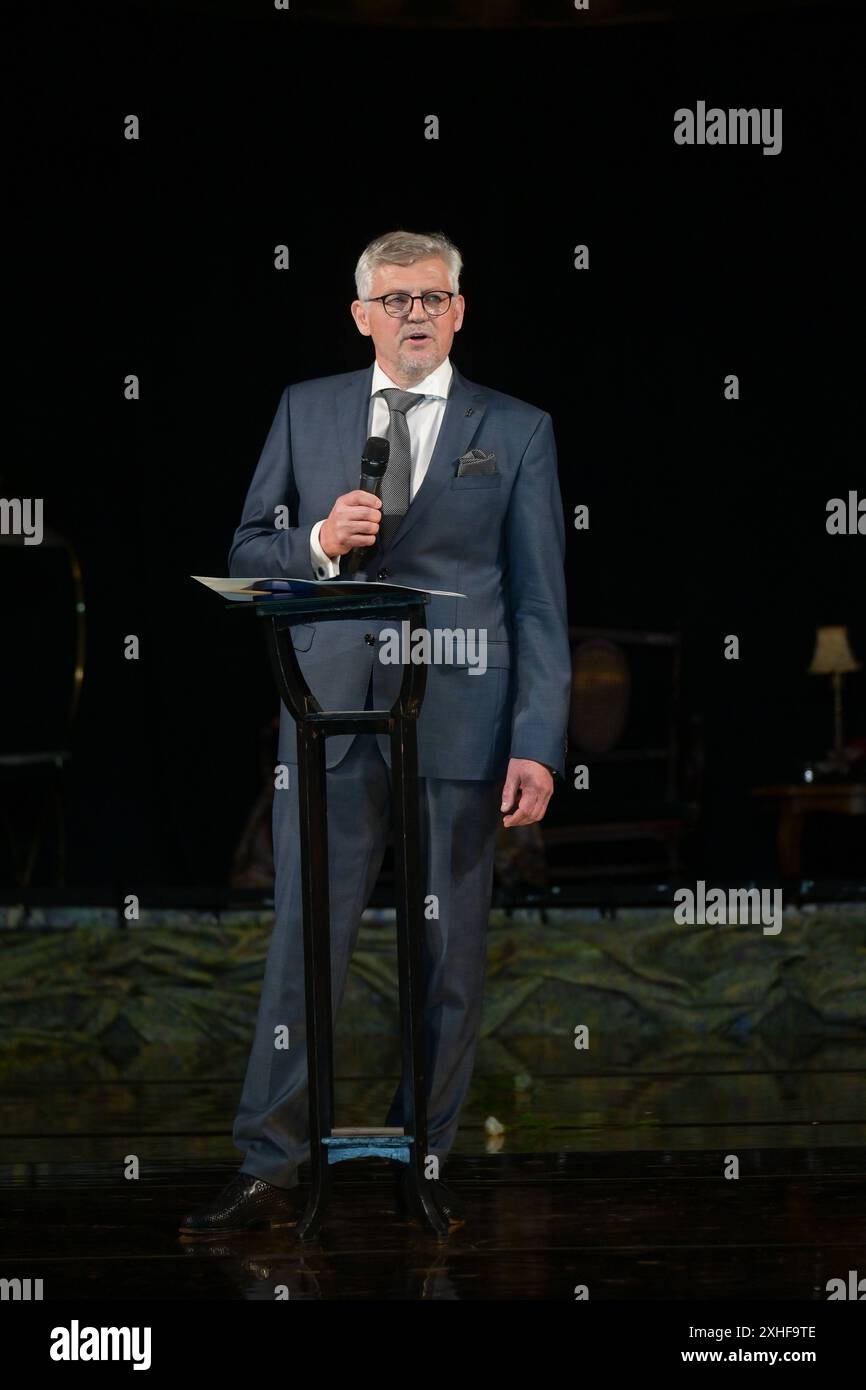 Schlussapplaus der Vorstellung Liebelei von Arthur Schnitzler und ...