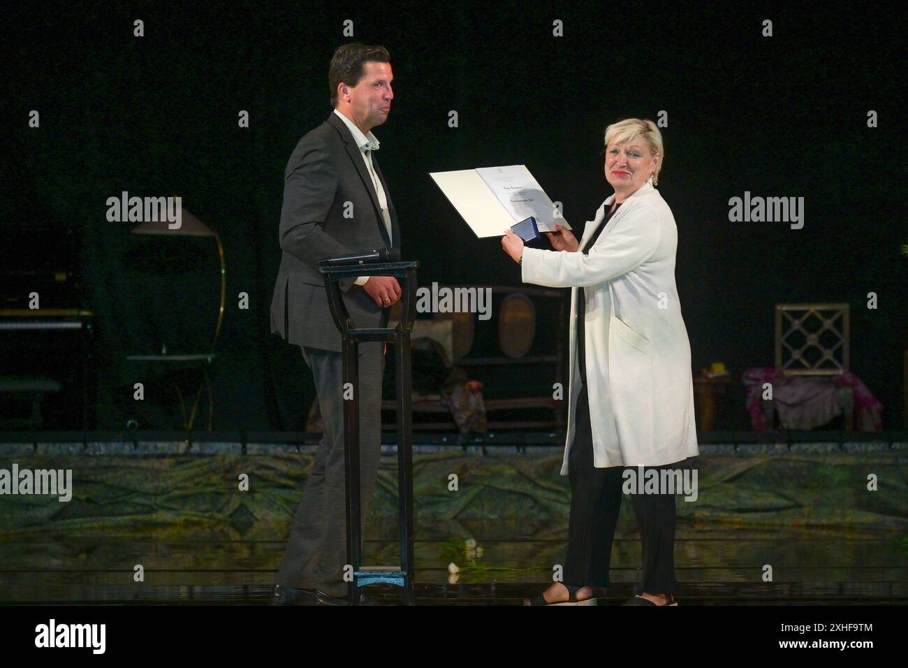 Schlussapplaus der Vorstellung Liebelei von Arthur Schnitzler und ...