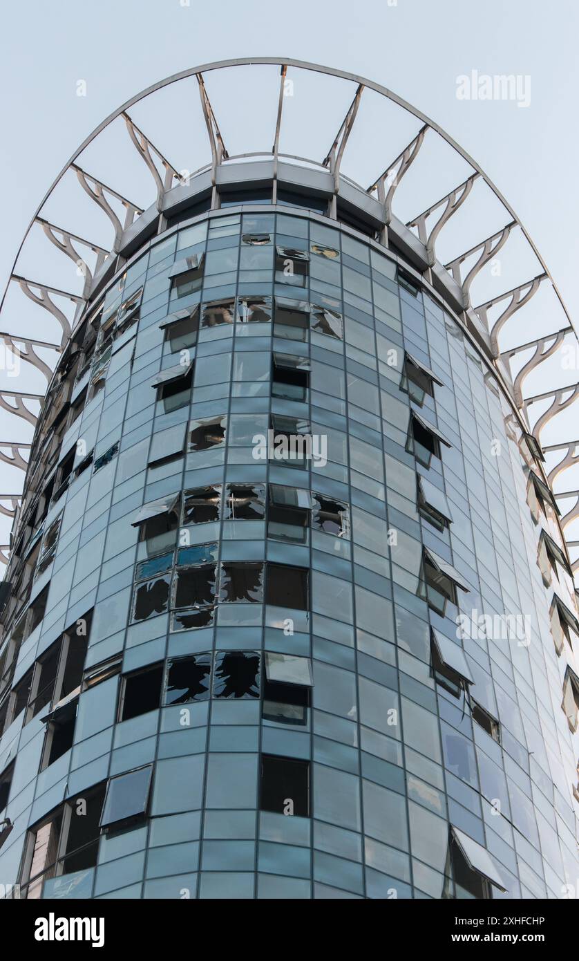 Skyscraper explosion hi-res stock photography and images - Alamy