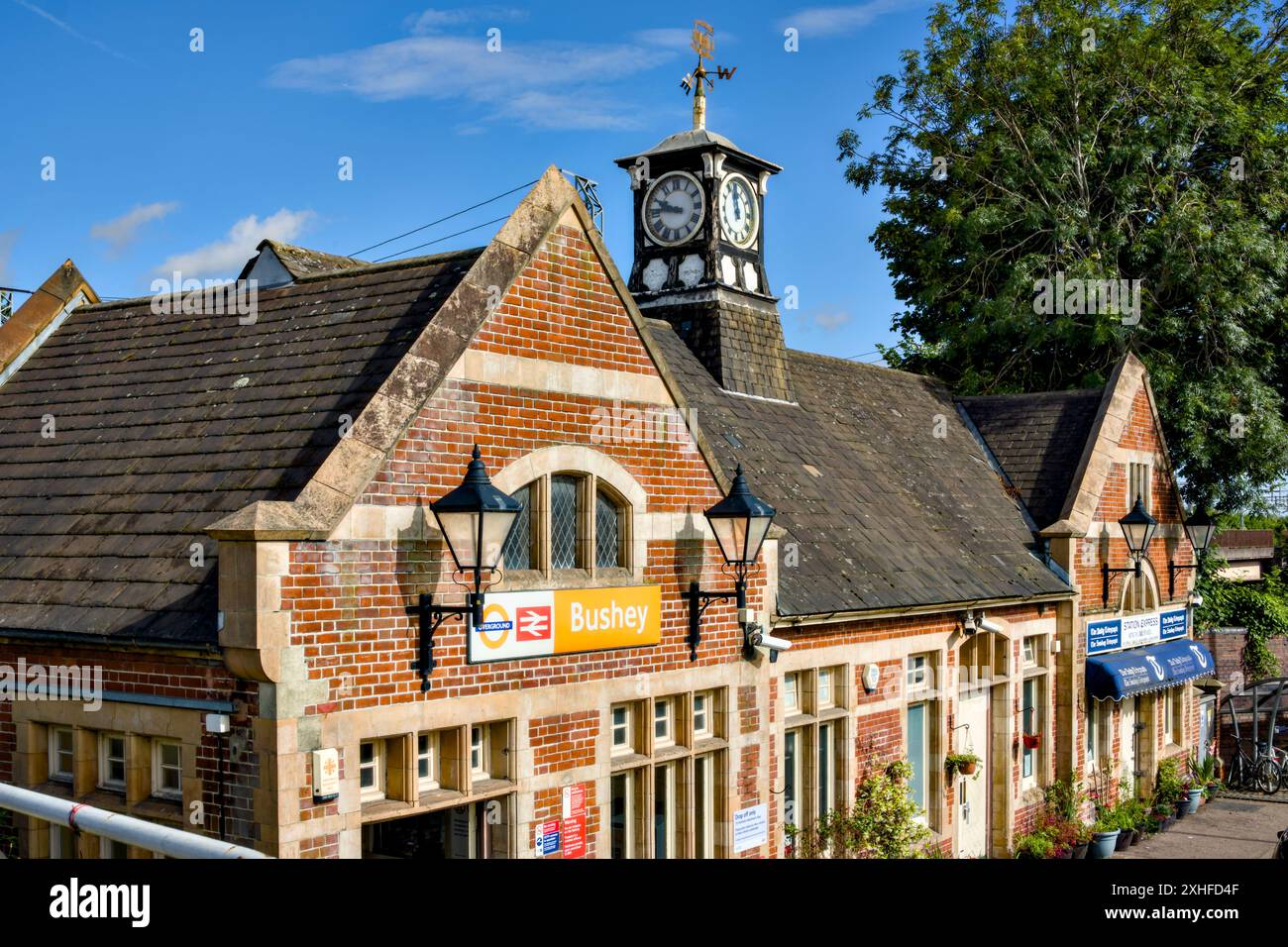 Bushey Station, Hertfordshire, England, U.K Stock Photo - Alamy