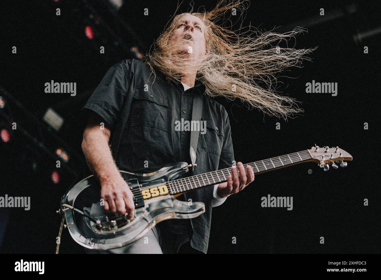 Fu manchu stage hi-res stock photography and images - Alamy