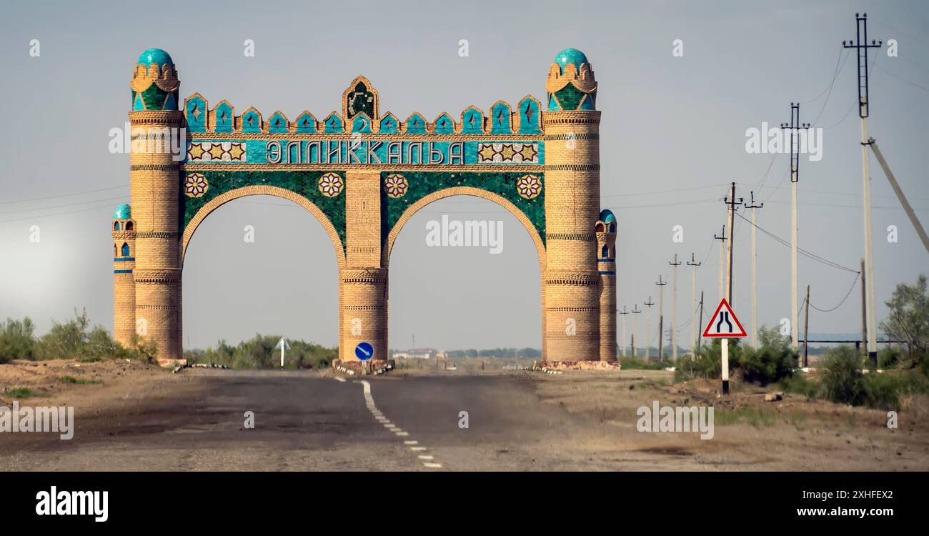 The entrance gates to Elliq Qala, Karakalpakstan Stock Photo - Alamy