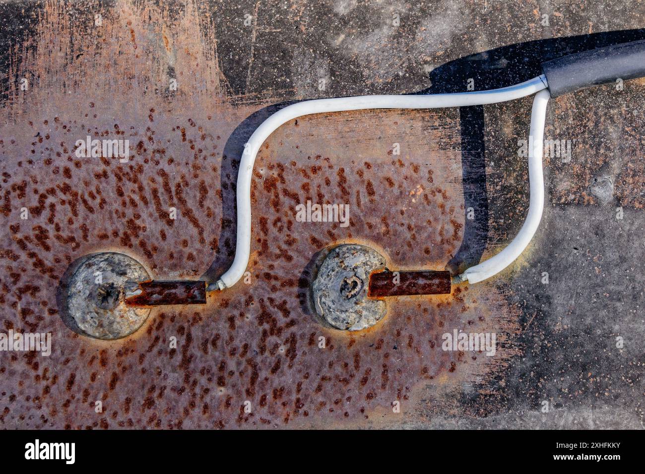 Electrical protection of metal pipes from corrosion. Type of terminal ...
