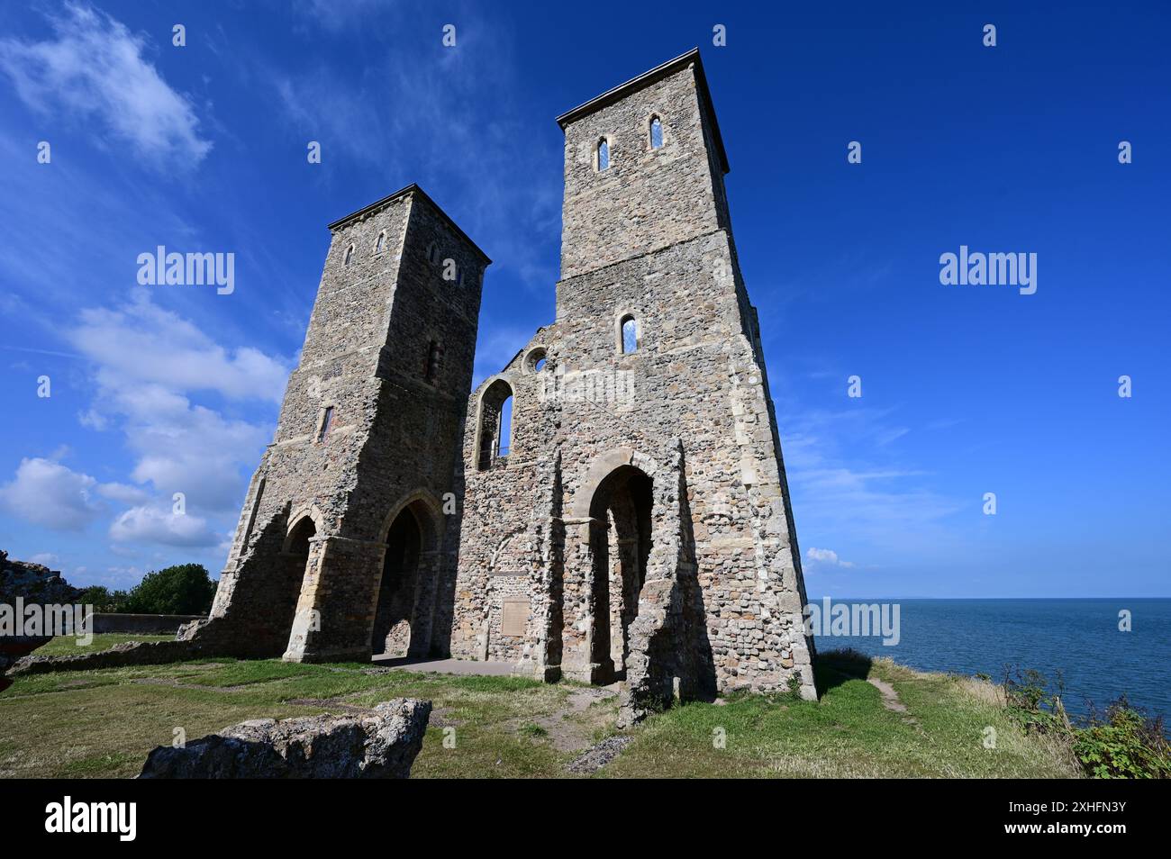 St marys reculver hi-res stock photography and images - Alamy