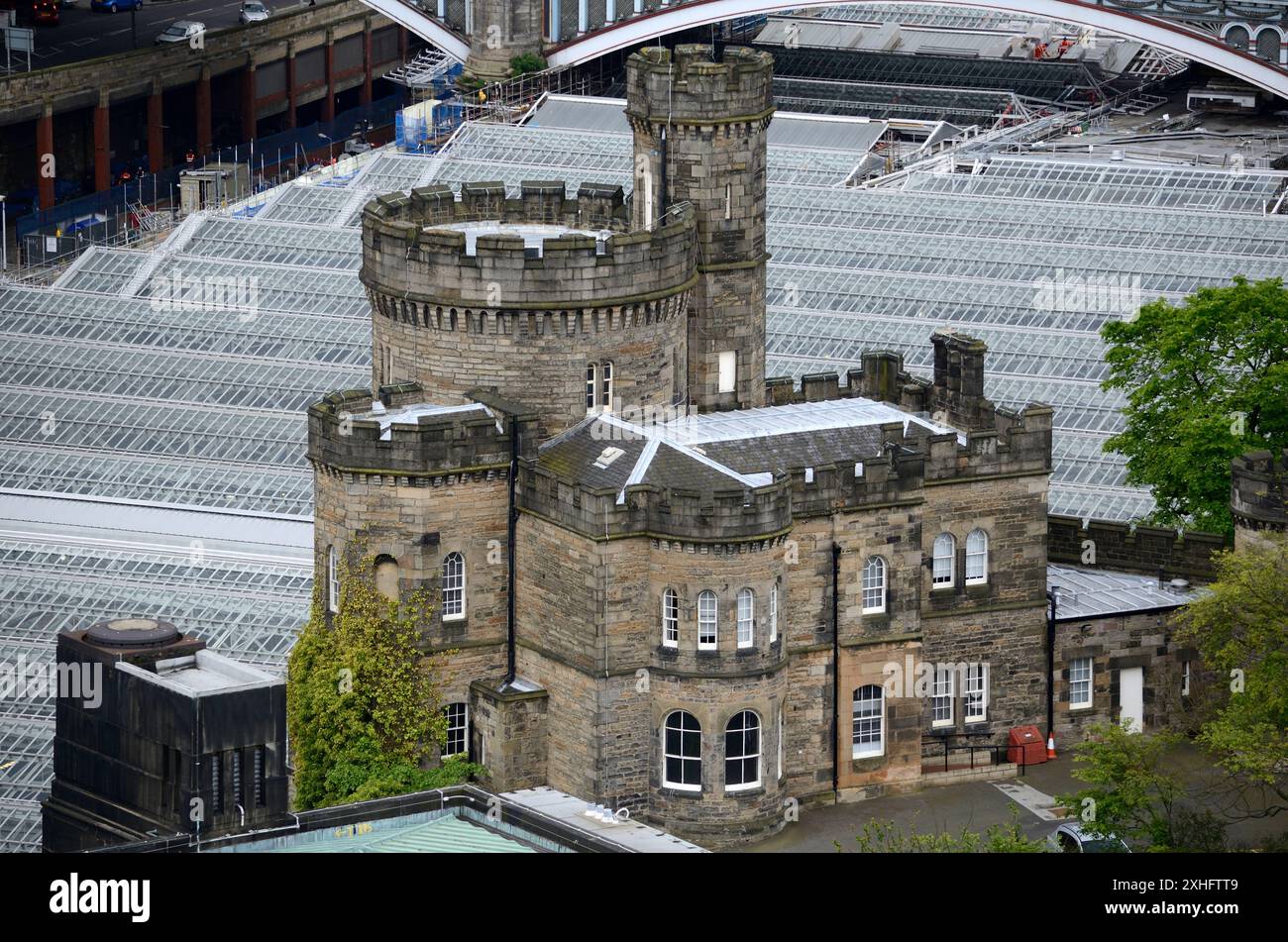 Edinburgh observatory house hi-res stock photography and images - Alamy