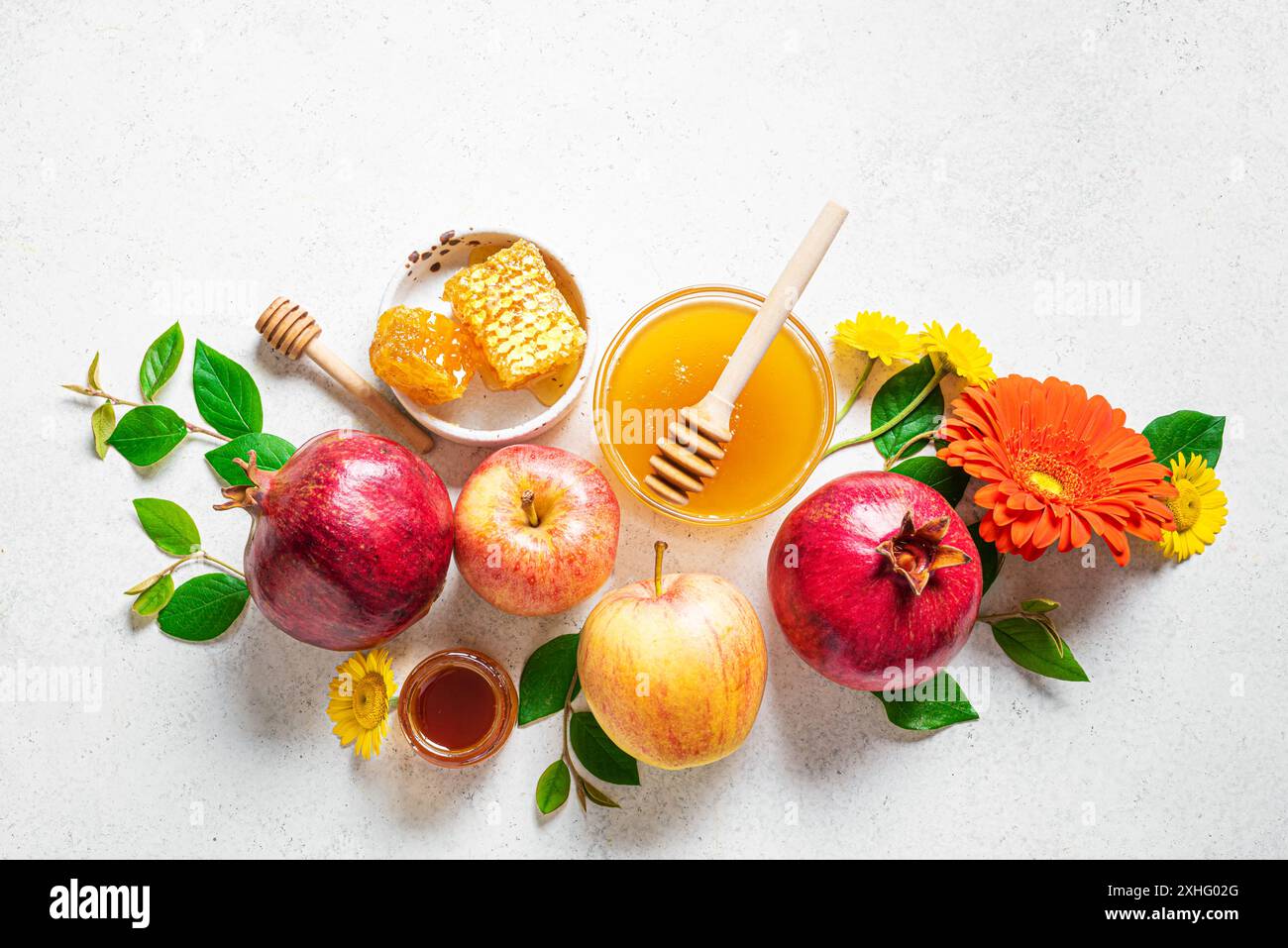 Rosh Hashanah. Pomegranate, apples and honey traditional symbos for ...