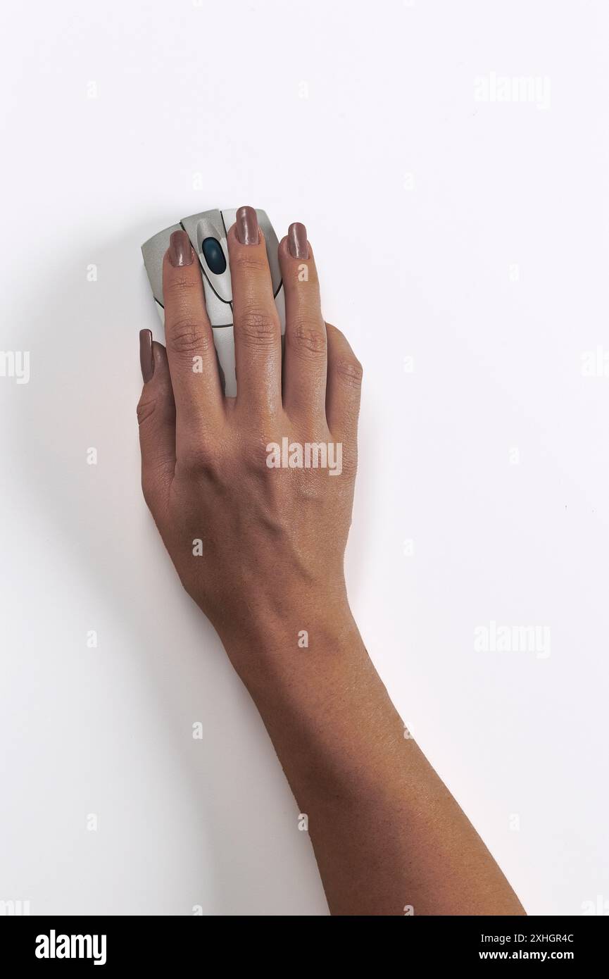 Black African Hand With Computer Mouse Stock Photo - Alamy