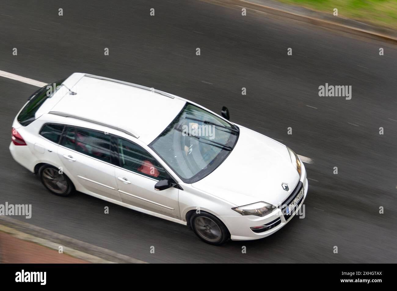 Renault laguna estate car hi-res stock photography and images - Alamy