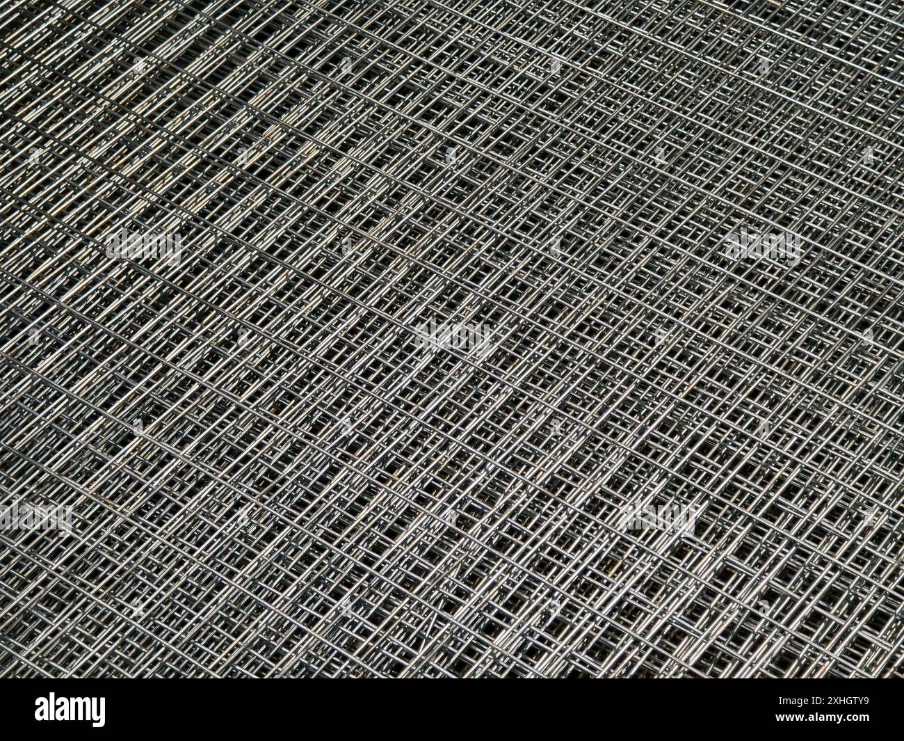 Steel chain link fence wire mesh texture and pattern Stock Photo - Alamy