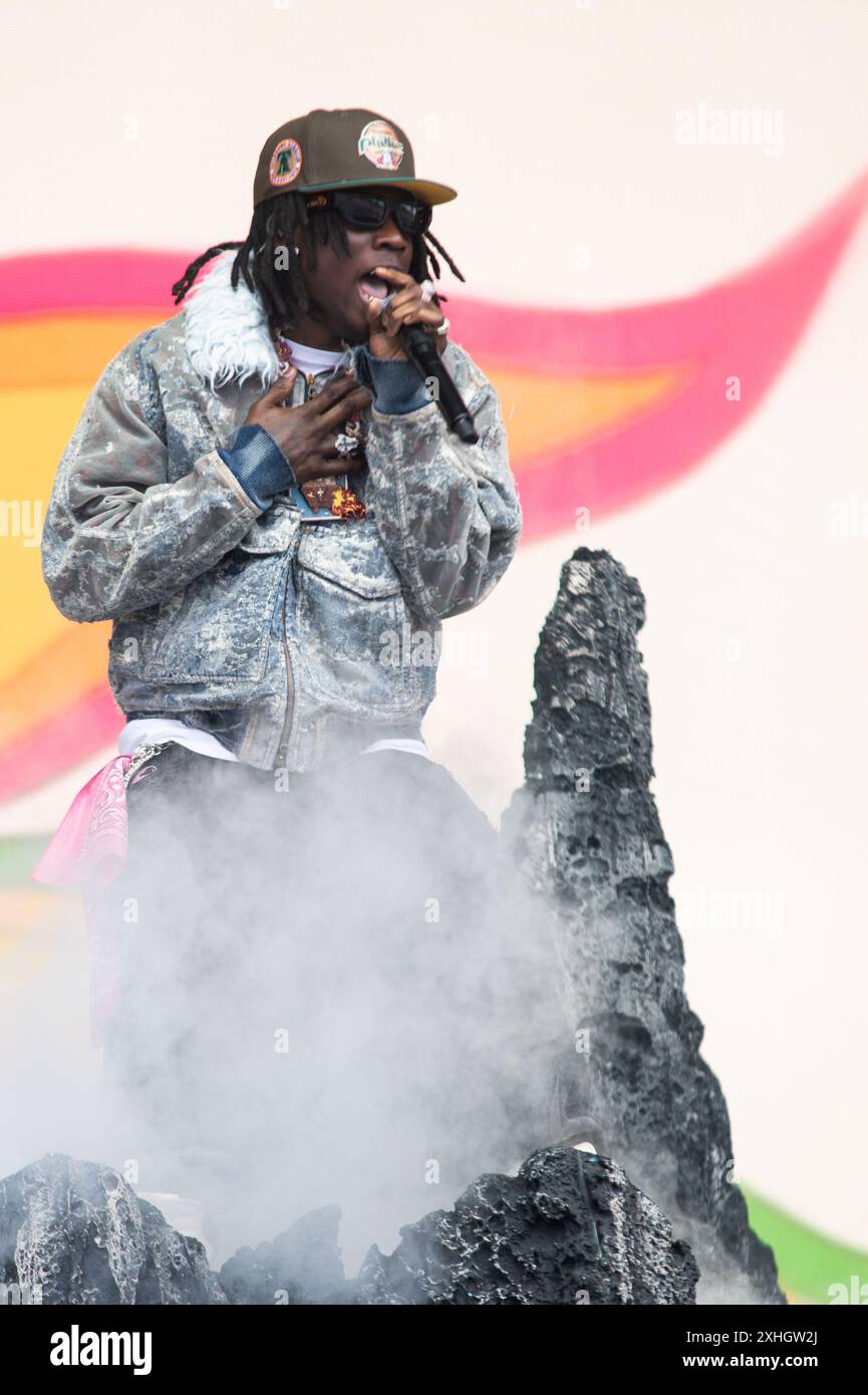 Rapper rema hi-res stock photography and images - Alamy