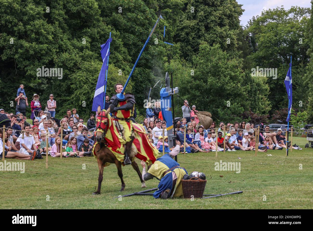Medieval jousting tournament hever castle hi-res stock photography and ...