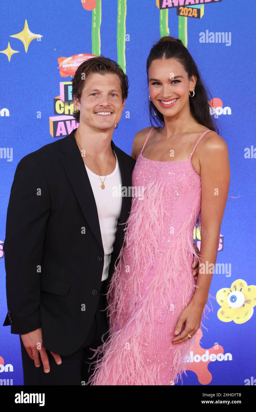 Josh Herbert and Abbie Herbert attend Nickelodeon Kids' Choice Awards 2024 at Barker Hangar on ...