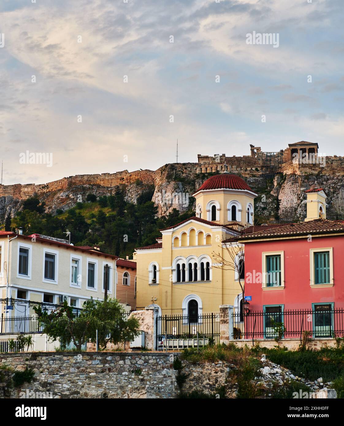 Landscape of ancient ruins hi-res stock photography and images - Alamy