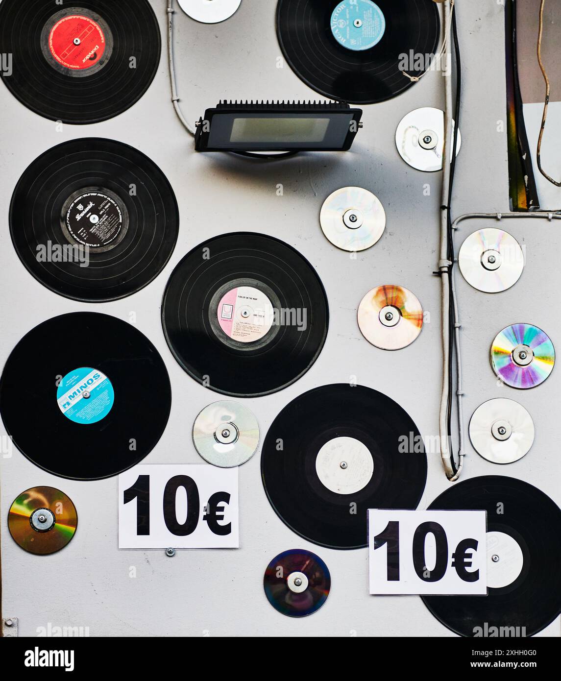 Old records hi-res stock photography and images - Alamy