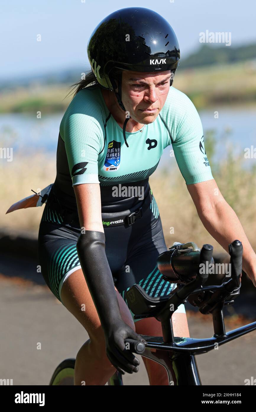 Lauren Steadman completing in the Dorney Lakes Sprint Triathlon where ...