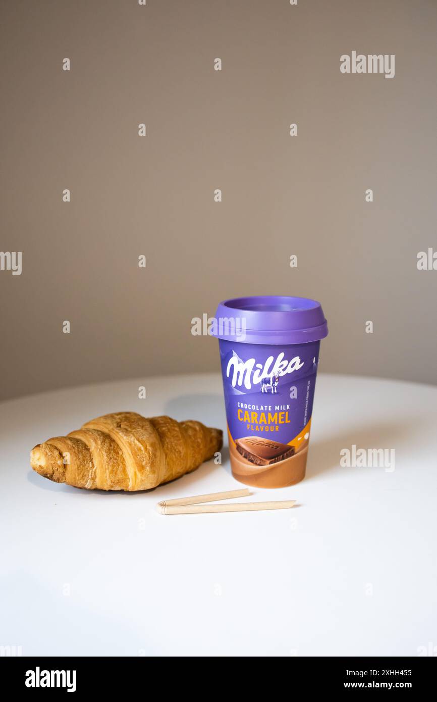 Croissant and coffee branding hi-res stock photography and images - Alamy