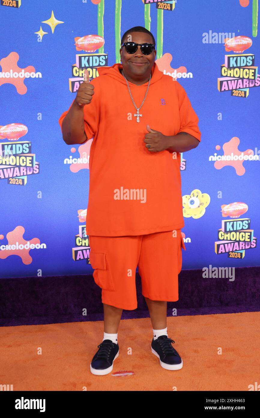 Kenan Thompson attends Nickelodeon Kids' Choice Awards 2024 at Barker ...