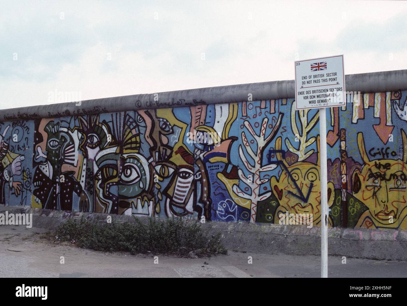 Graffiti / artwork adorns a section of the Berlin Wall in the British ...